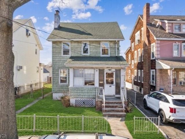 Beaumont Pl, Newark, Home For Sale