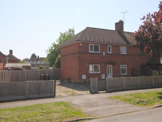 Beaumont Road, Loughborough LE11, 4 bed semi detached house to rent, £1,250 pcm | PrimeLocation
