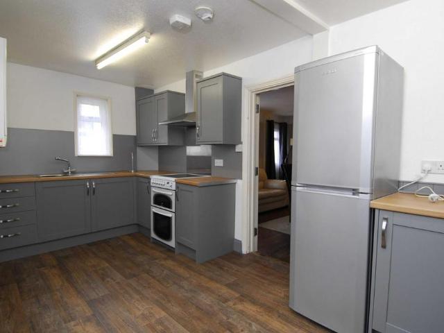 Beaumont Road, Plymouth PL4 6 bed house to rent £3,120 pcm £720 pw