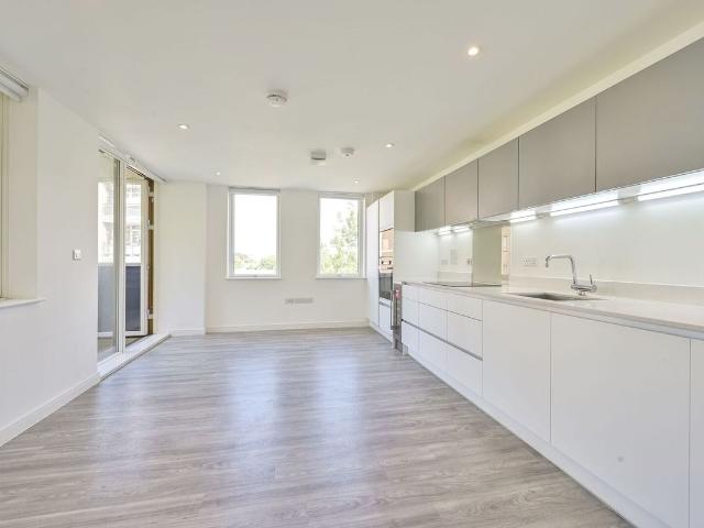 Beaumont Road, Southfields, London SW19, 1 bed flat to rent, £3,500 pcm | PrimeLocation