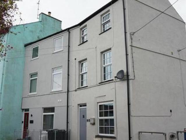 Beaumaris, Anglesey, 3 Bedroom End