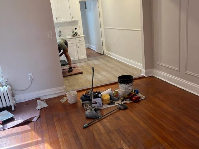 Beautiful 3 bedroom apartment Sunnyside, Queens