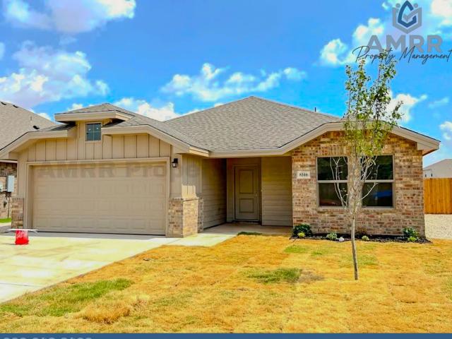 Beautiful 3 Bedroom Home Available Soon!