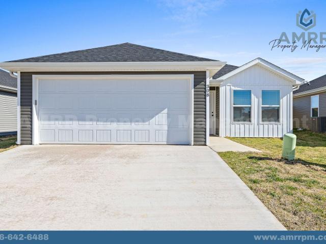 Beautiful 3 Bedroom House – A Place to Call Home!