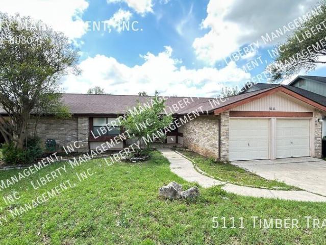 Beautiful 3 Bedroom, 2 Bath Home in Silver Creek!