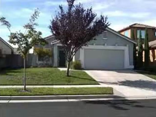 Beautiful 3 bedroom, 2 bathroom 3163 White Fish Bay Rd