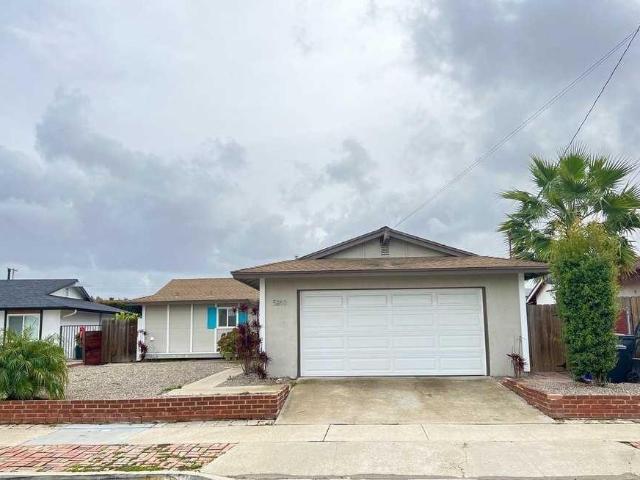 Beautiful 3 bedroom, 2 bathroom for rent
