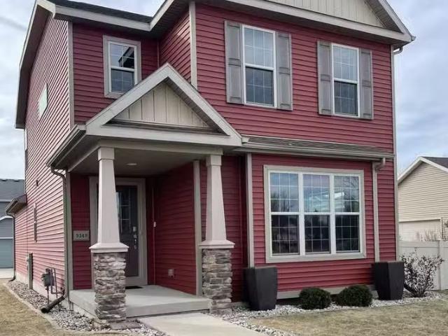 Beautiful 3 Bedroom 3.5 Bathroom House In Verona! 9349 Golden.