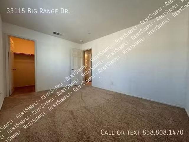 Beautiful 3 BR 2 BA Home for Lease Apartments in Winchester.