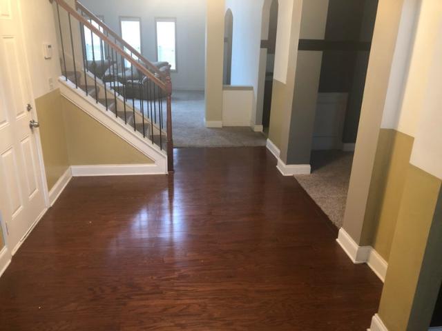 Beautiful 3 Story Home Peaceful Neighborhood