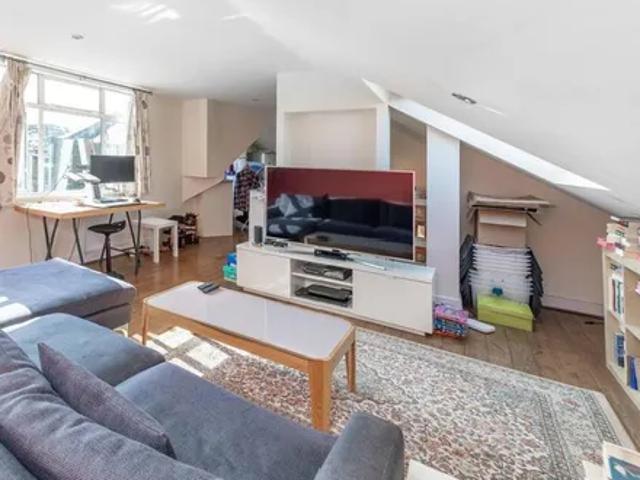 Beautiful, 12 Fairhazel Gardens, London, NW6 3SG, United Kingdom | 2 bed apartment for rent #138313270 | Rentberry