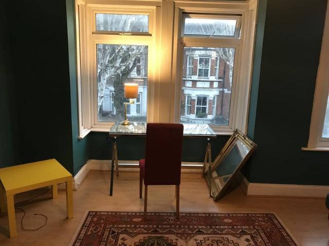 Beautiful 1 Bed Flat Wood St All Bills Included