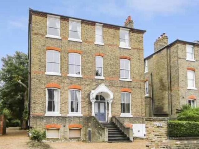 Beautiful 1 bed flat, shared garden, Blackheath