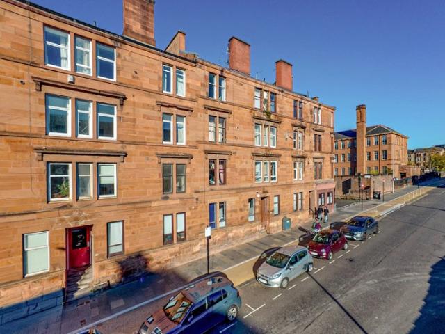 Beautiful 1 bedroom available Glasgow west end