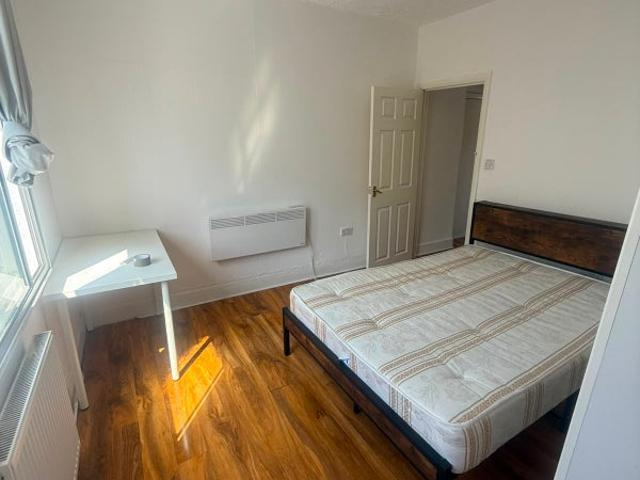 Beautiful 1 Bedroom for Rent in Hounslow Central
