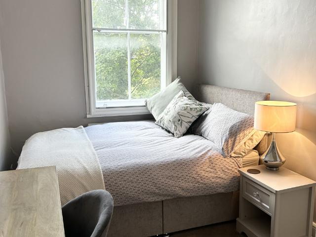 Beautiful 1bed Apt in Kensington Olympia