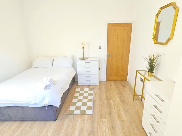 Beautiful 2/3 Bedroom Flat Tufnel Park