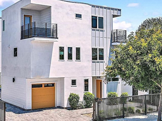Beautiful 2 bed 1 bath modern apartment in Del Rey, Culver City adjacent, Upper, HVAC