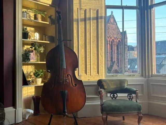 Beautiful 2 bed flat Strathbungo short term