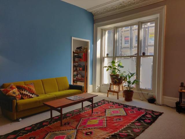 Beautiful 2 bedroom flat dalston bills incl