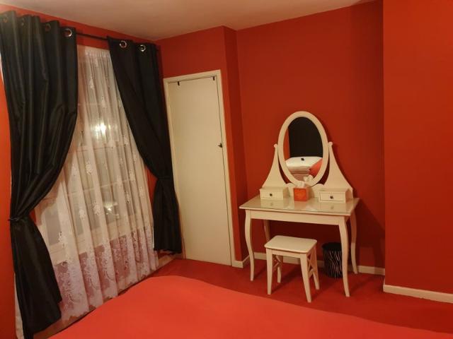 Beautiful 2 bedroom flat in Clifton village