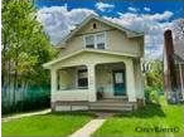 Beautiful 2 bedroom home near Pleasant Ridge | Completely Updated! July 7th.