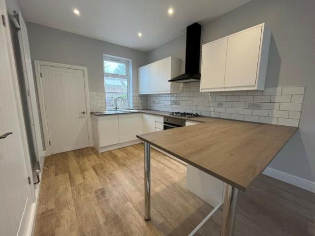 Beautiful 2 Double Bedroom House Available NOW