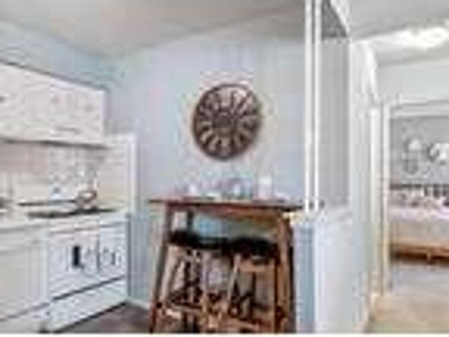 Beautiful 2BD 1BA $1825/mo