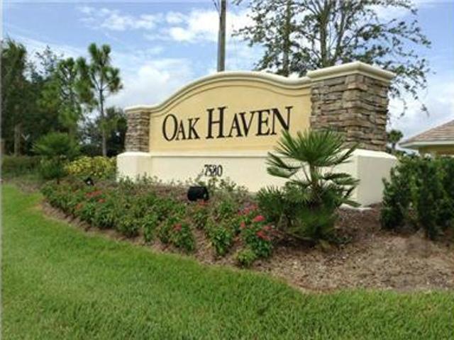 Beautiful 4/3 Waterfront Home in Lake Worth