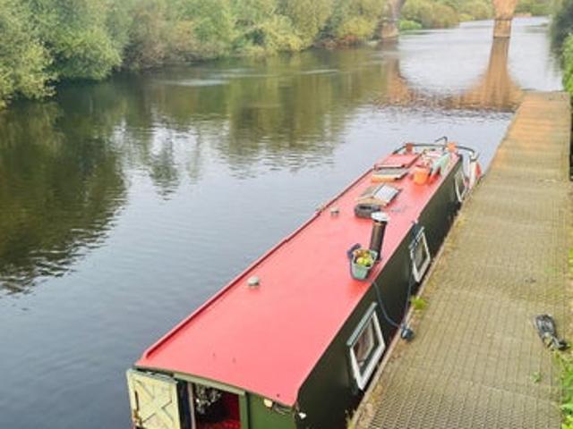 Beautiful 45ft narrow boat