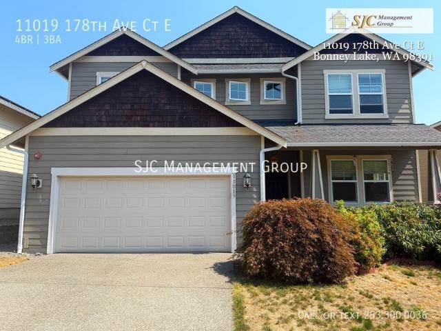 Beautiful 4 Bedroom Home in Bonney Lake