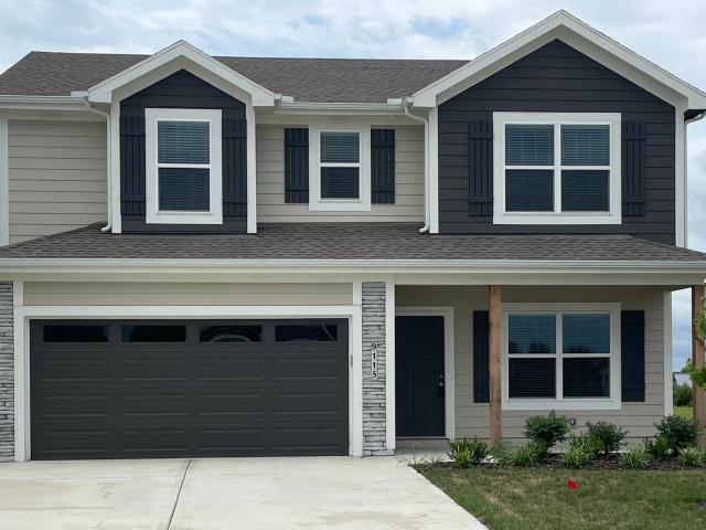 Beautiful 4 bedroom in Blue Springs! Coming Soon!