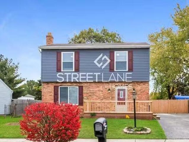 Beautiful 4 Bedroom in Grove City! 1655 Rock Creek Dr