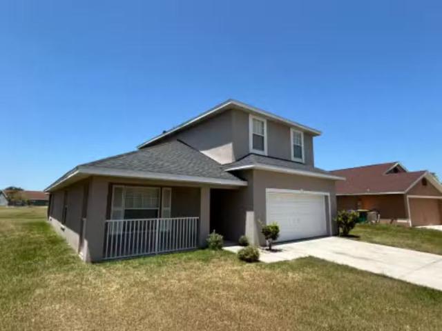 Beautiful 4 bedroom 2.5 bath 2728 Eagle Canyon Dr S