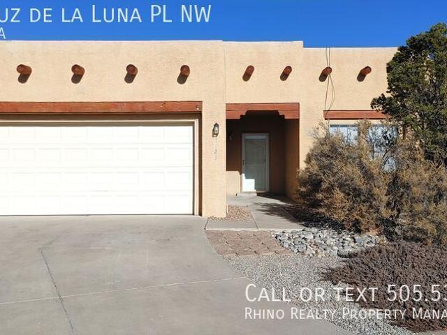 Beautiful 4 Bedroom, 2 Bath In The NW!