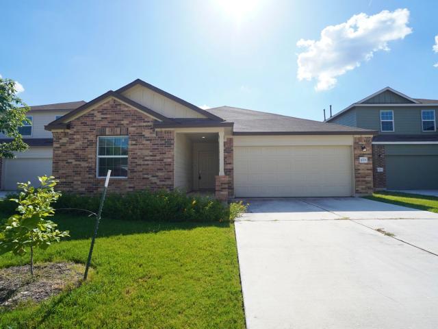 Beautiful 4 Bedroom, 2 Bathroom Home with Open Concept Living in Austin!