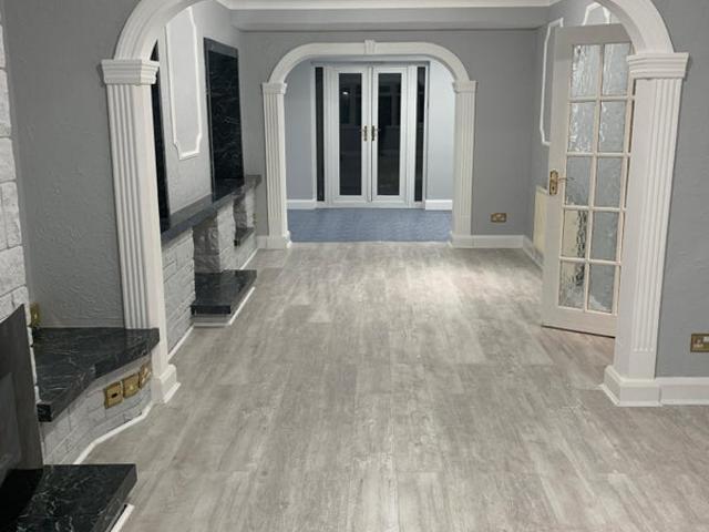 Beautiful 5 Bedroom with 3 Toilets
