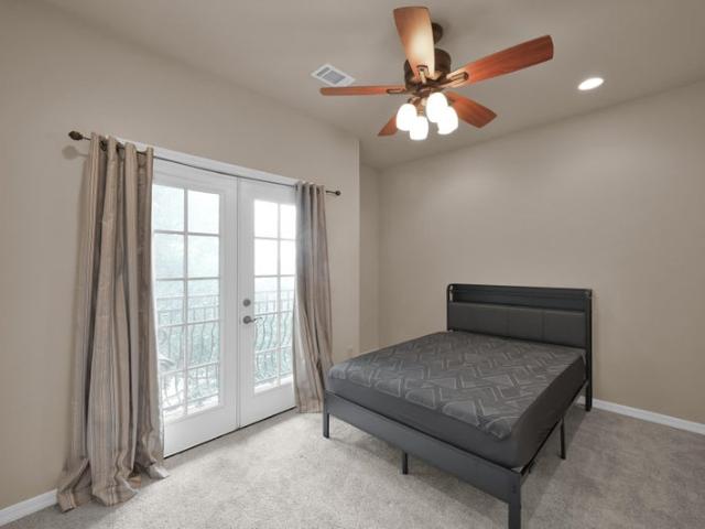 Beautiful & comfy Houston House with proximity to