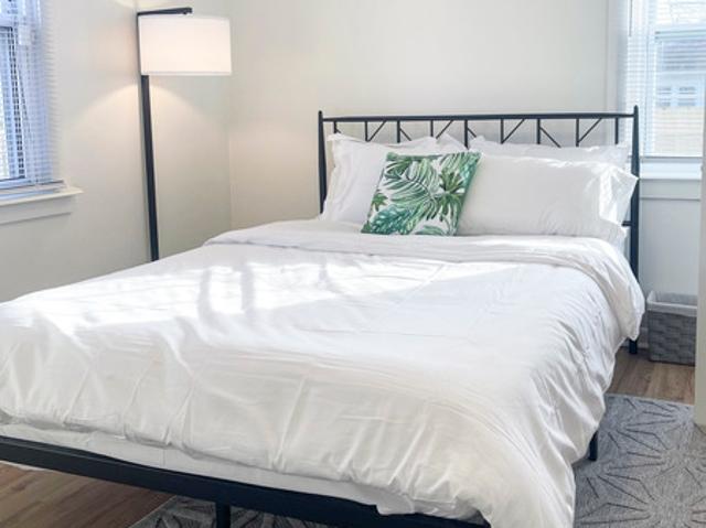 Beautiful, Clean, and Comfortable Rooms for Rent in Home near Downtown Richmond!