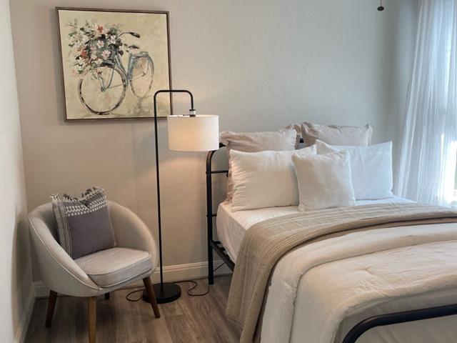 Beautiful, Clean & Peaceful Room – Alamo Ranch