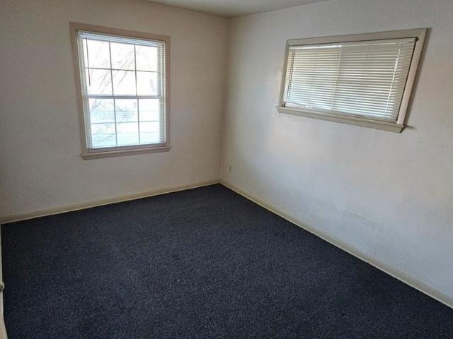 Beautiful and Cozy One Bedroom Apartment 1 Bedroom Apartment for Rent at 3742 N 76th St, Milwaukee, WI 53222 Dineen Park