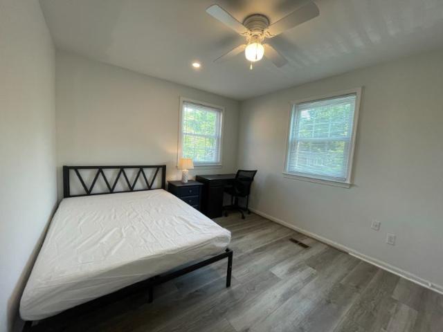 Beautiful and Sunny Room in Fairfax_Walk to GMU