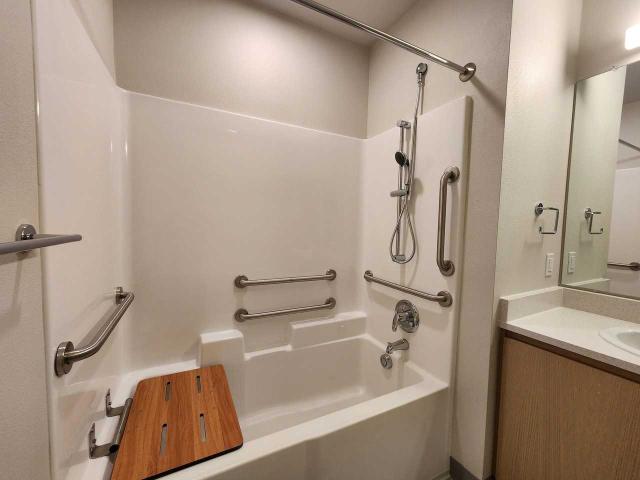 Beautiful Affordable Apartment Homes 3 Bedroom Apartment for Rent at 23555 Sw Plambeck Ter, Tualatin, OR 97062 Sherwood Tualatin South