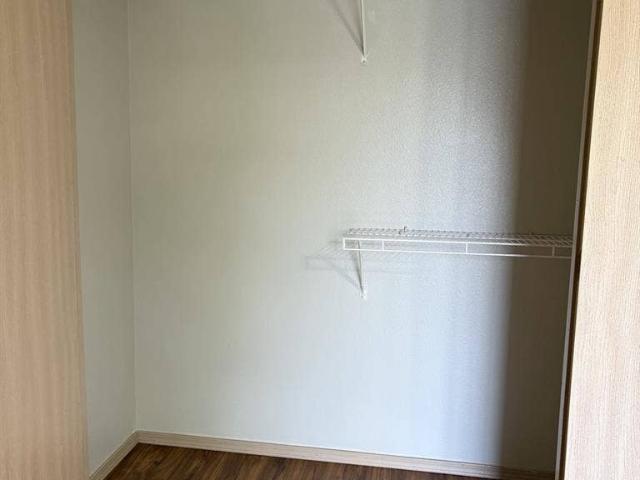 Beautiful apt downtown Fay Ar