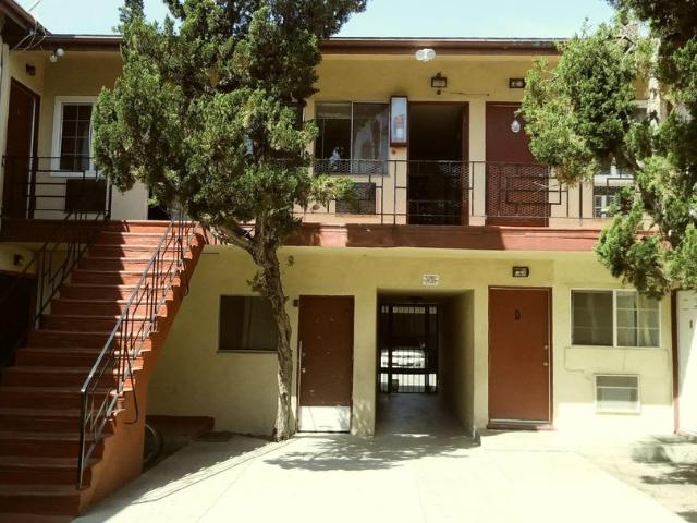 Beautiful Apartment in Panorama City