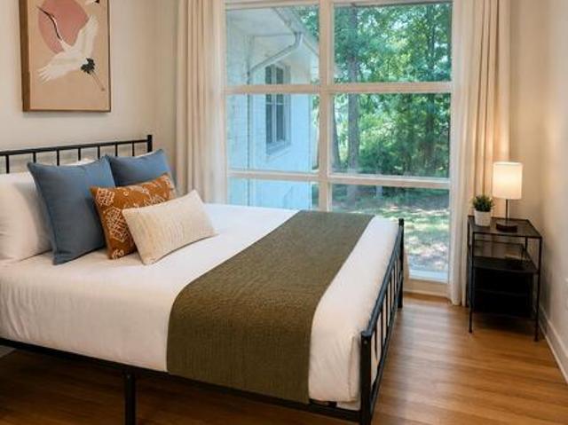 Beautiful ATL home close to GA Tech, Morehouse & Stadium