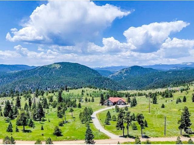 Beautiful Boulder Mountain Home