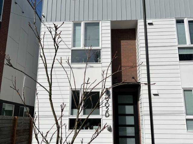 Beautiful Blackwood Home Ballard!