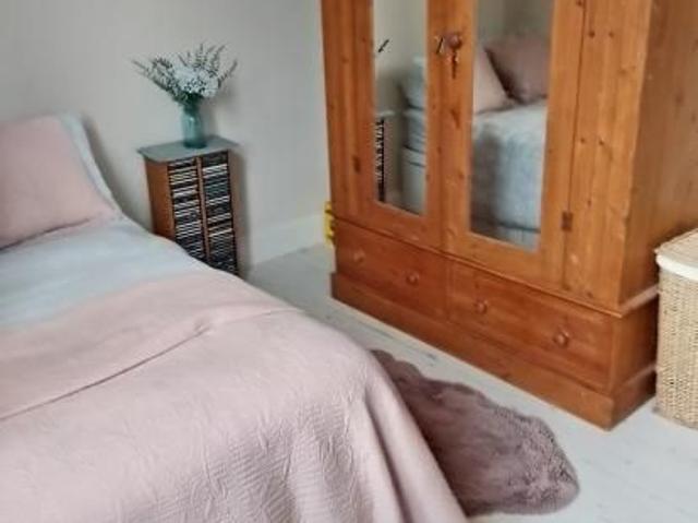 Beautiful Double Room Available Monday–Friday in Sought After Redland, Bristol – £625 pcm