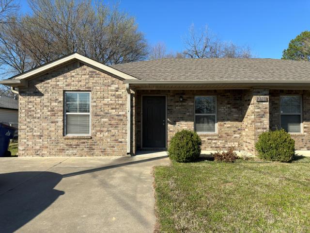 Beautiful Duplex Living: 2 Bed, 2 Bath Brick Duplex Your Perfect Home Awaits